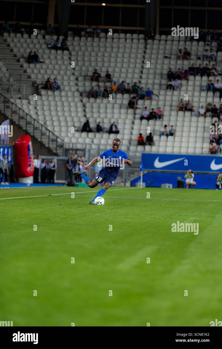 Hianga'a Mbock (18 Grenoble) in action during the French Second ...