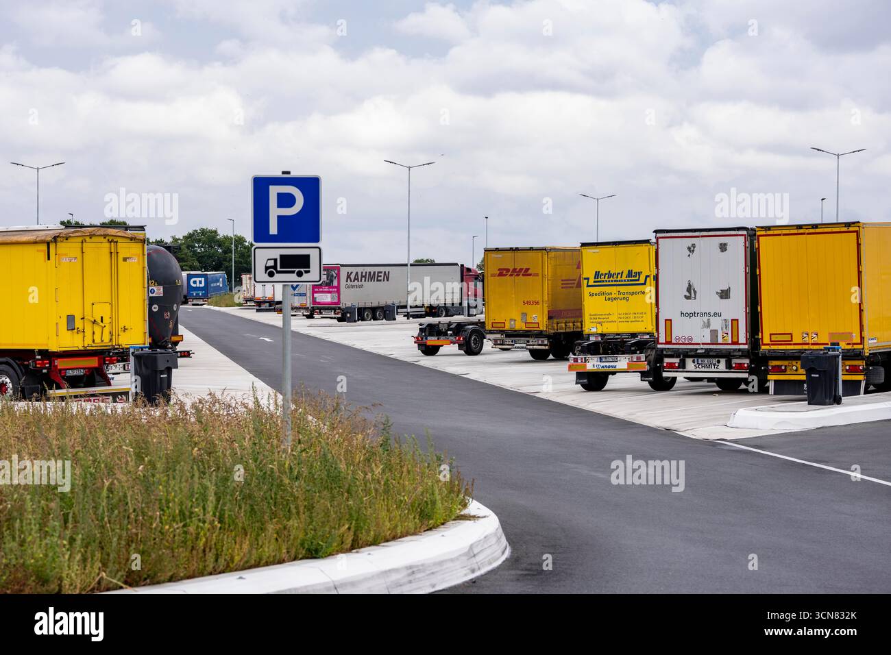 New large rest area for lorries on the A1 motorway, largest car park ...