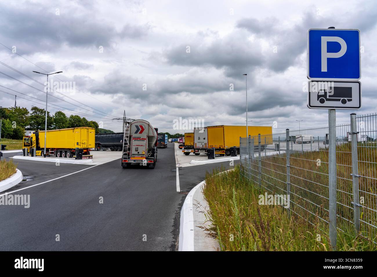 New large rest area for lorries on the A1 motorway, largest car park ...