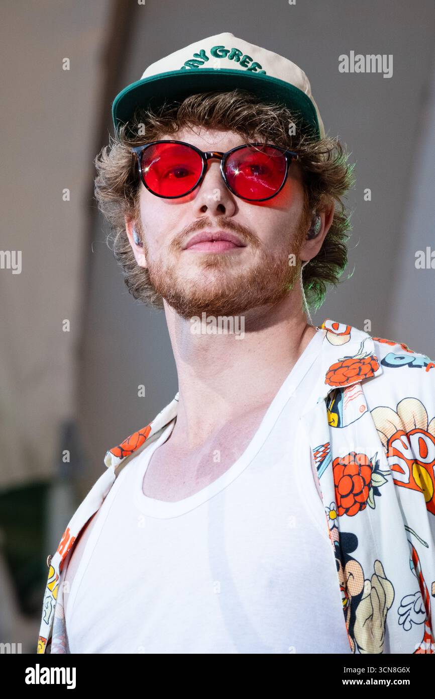 Baden-Baden, Germany, 19th September 2025 Young British singer ...