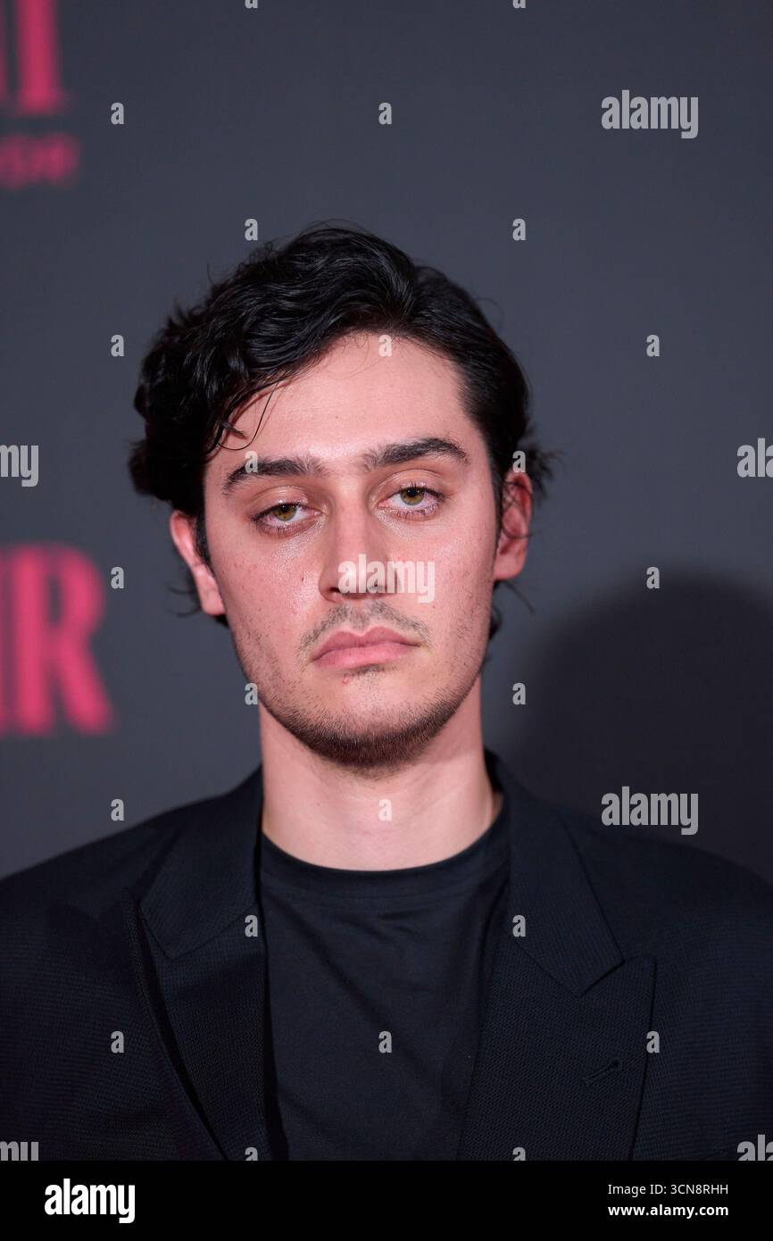 George Steane attended Vanity Fair & Armani Beauty Gala during 73rd San ...