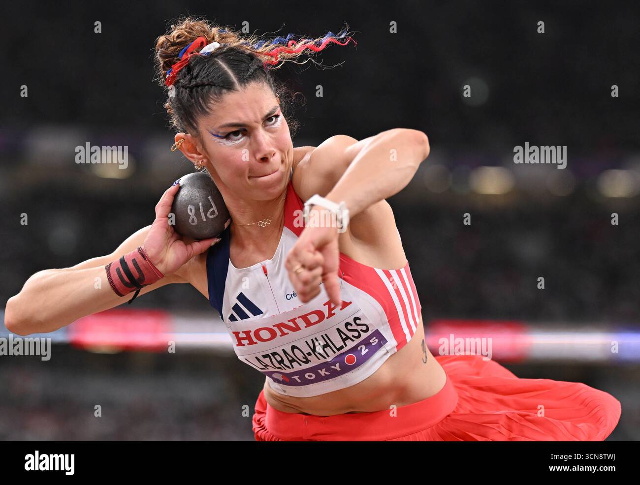 (250920) -- TOKYO, Sept. 20, 2025 (Xinhua) -- Auriana Lazraq-Khlass of ...