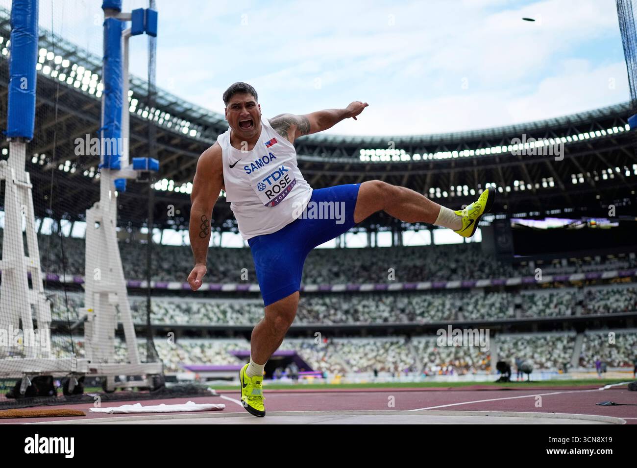 Samoa's Alex Rose competes during the men's discus throw qualification ...