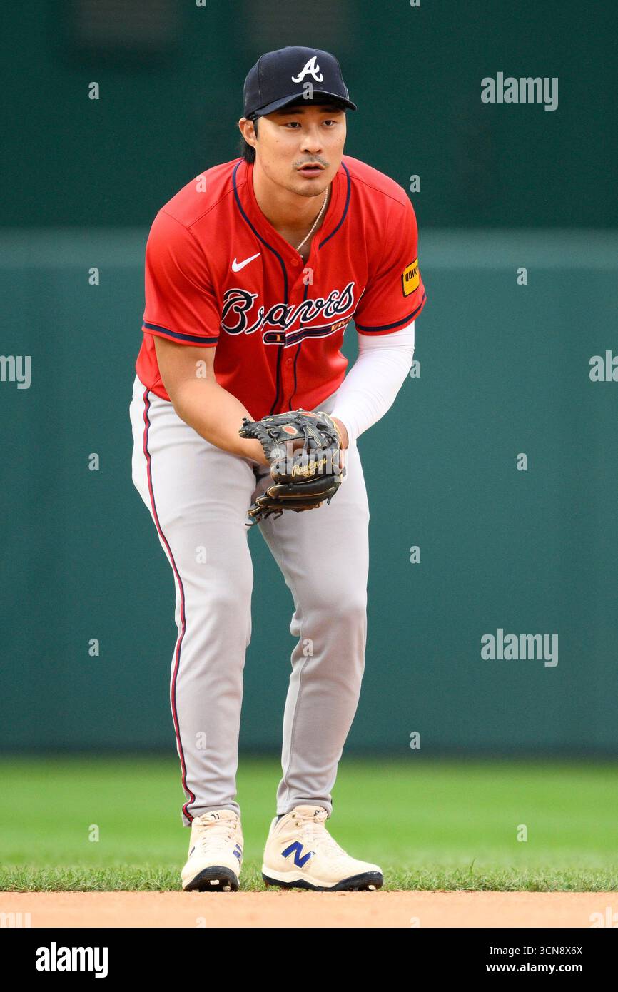 Atlanta Braves shortstop Ha-Seong Kim (9) in action during a baseball ...