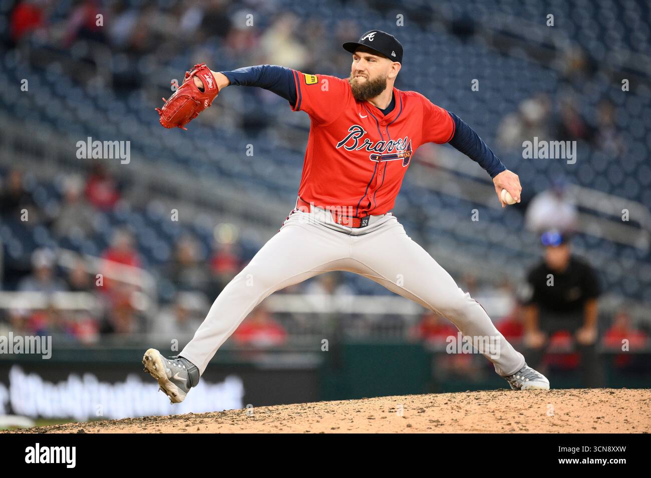 Atlanta Braves relief pitcher Dylan Lee (52) in action during a ...