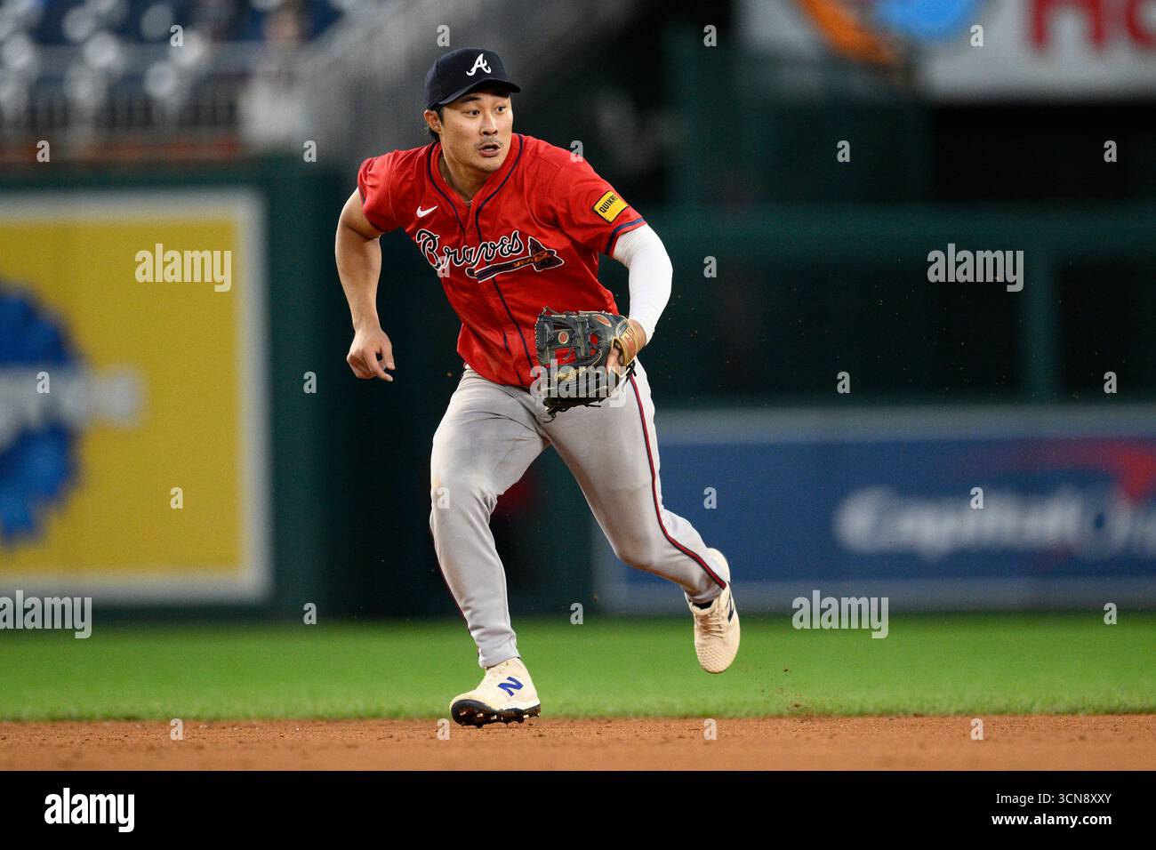 Atlanta Braves shortstop Ha-Seong Kim (9) in action during a baseball ...