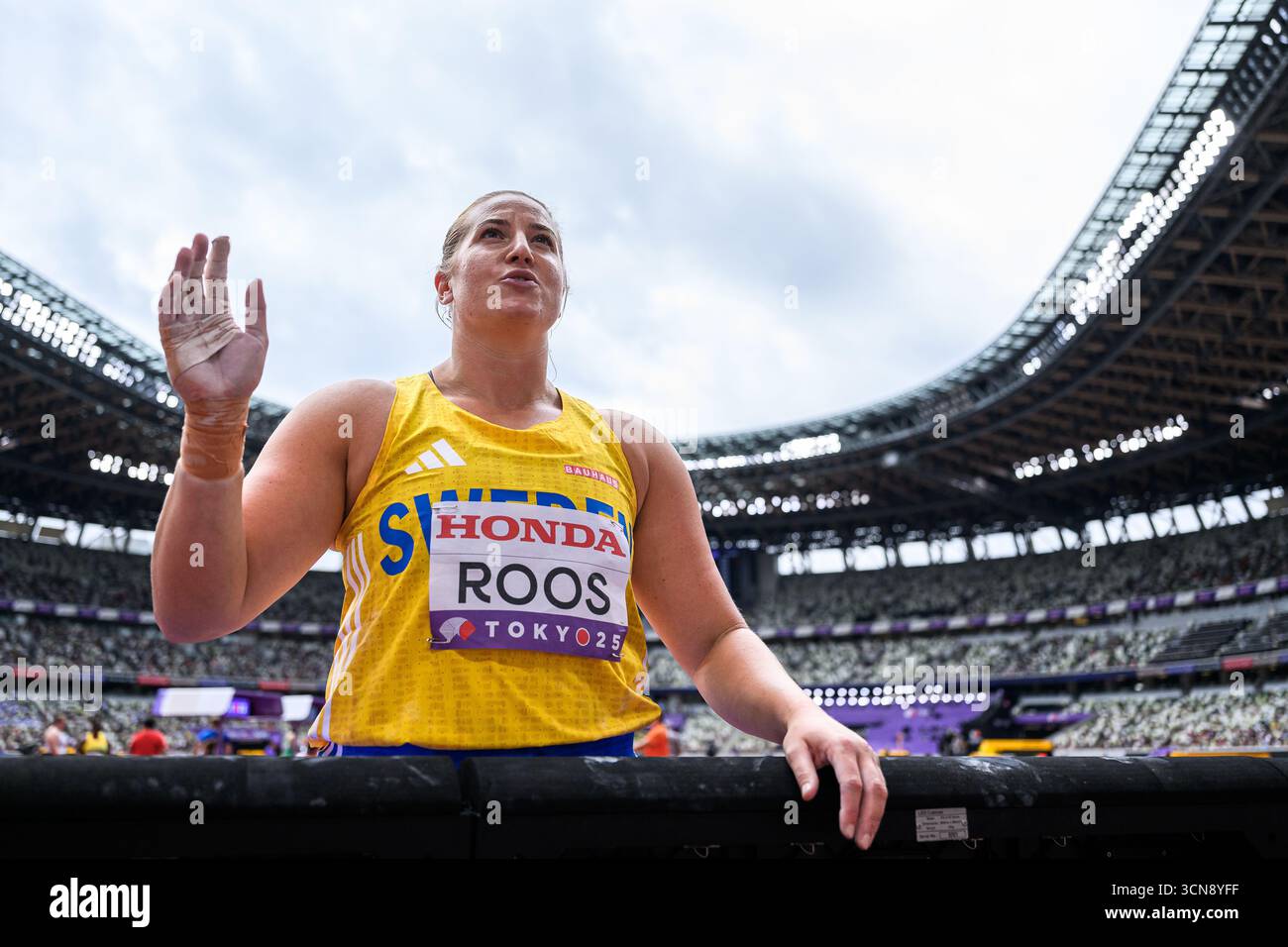 250920 Fanny Roos of Sweden competes in women's shot put during day 8 ...