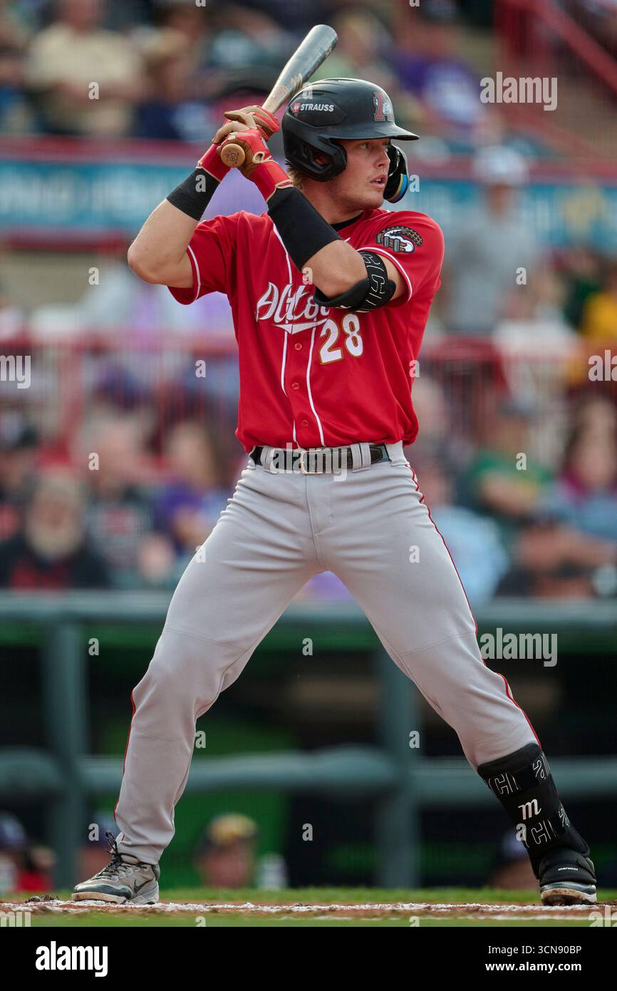 Altoona Curve Derek Berg (28) bats during an MiLB Eastern League ...