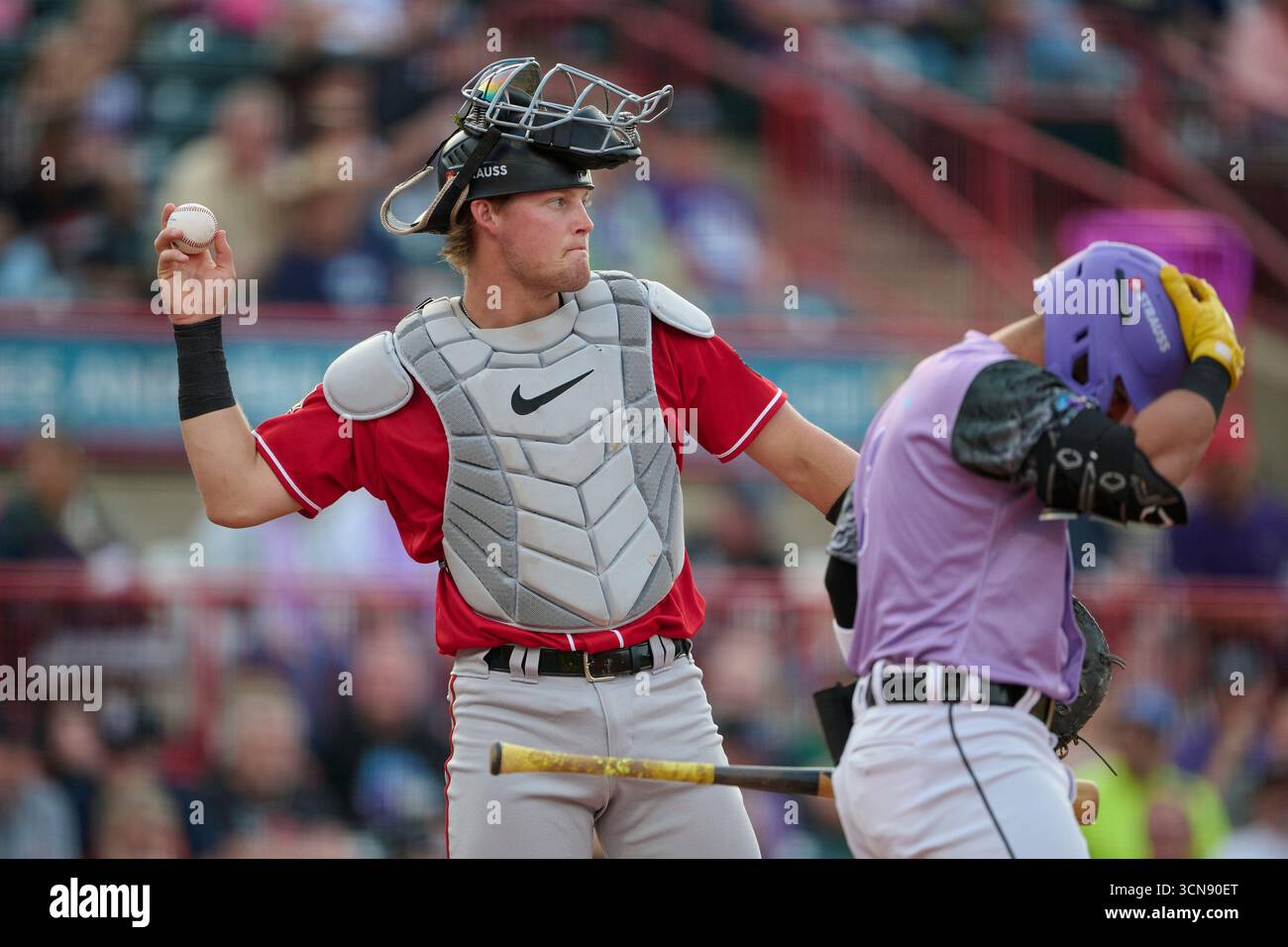 Altoona Curve catcher Derek Berg (28) throwing during an MiLB Eastern ...