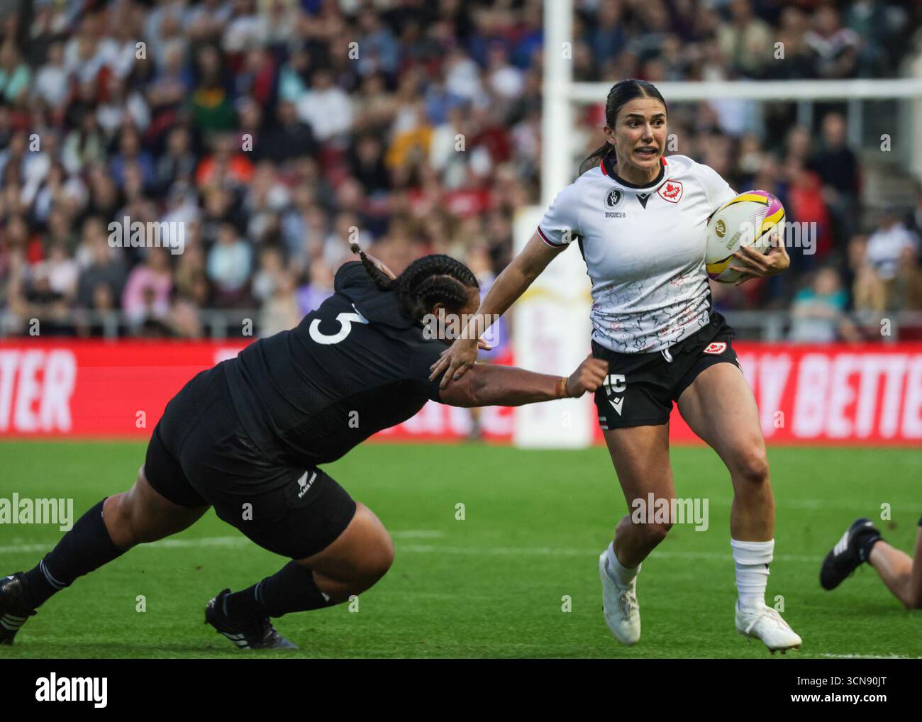 Bristol, UK. 19th September 2025. Julia Schell (CAN) with the ball as ...
