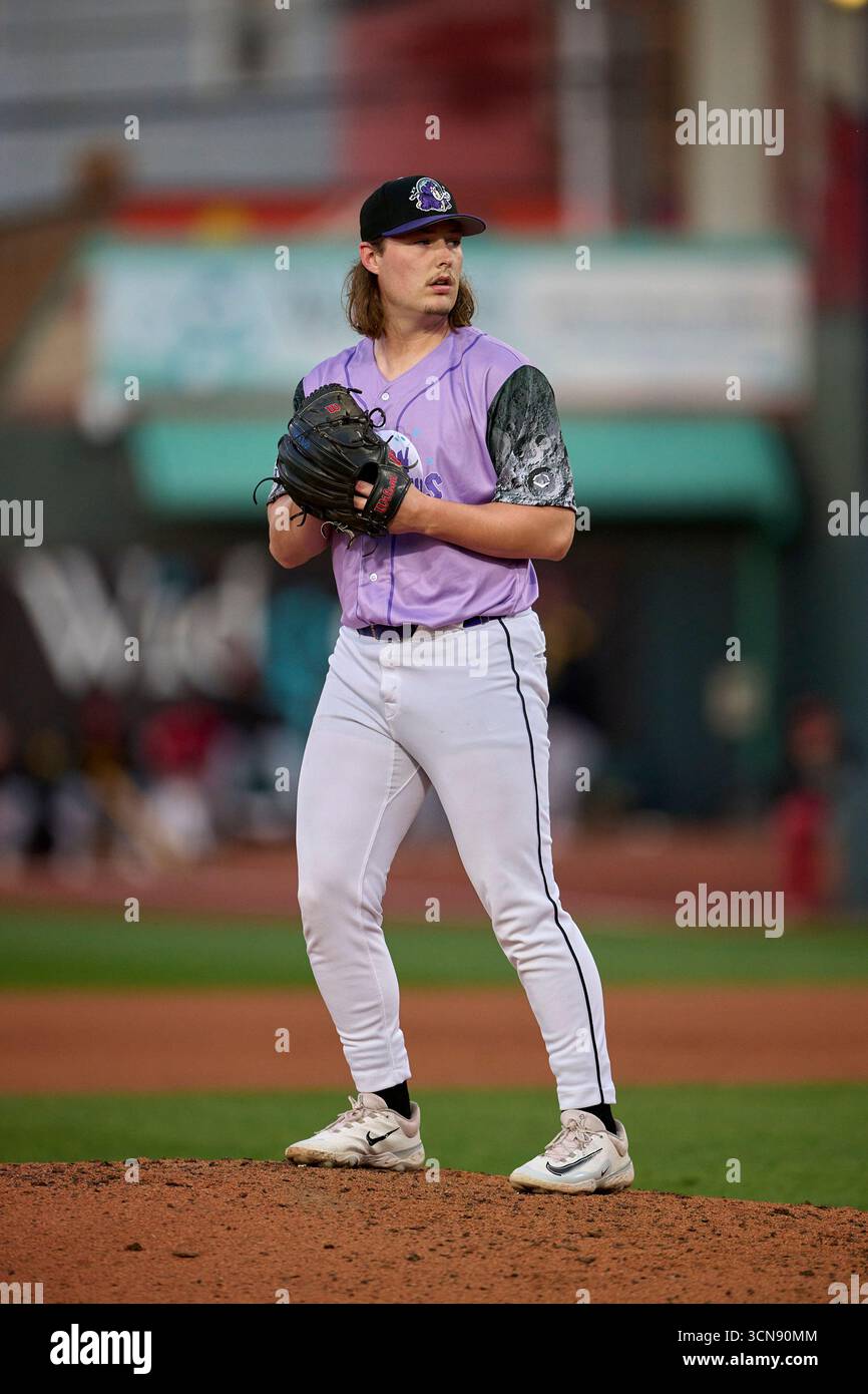 Erie Moon Mammoths pitcher Ryan Boyer (30) during an MiLB Eastern ...