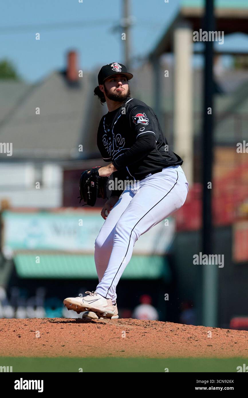 Erie SeaWolves pitcher Jaden Hamm (21) during an MiLB Eastern League ...