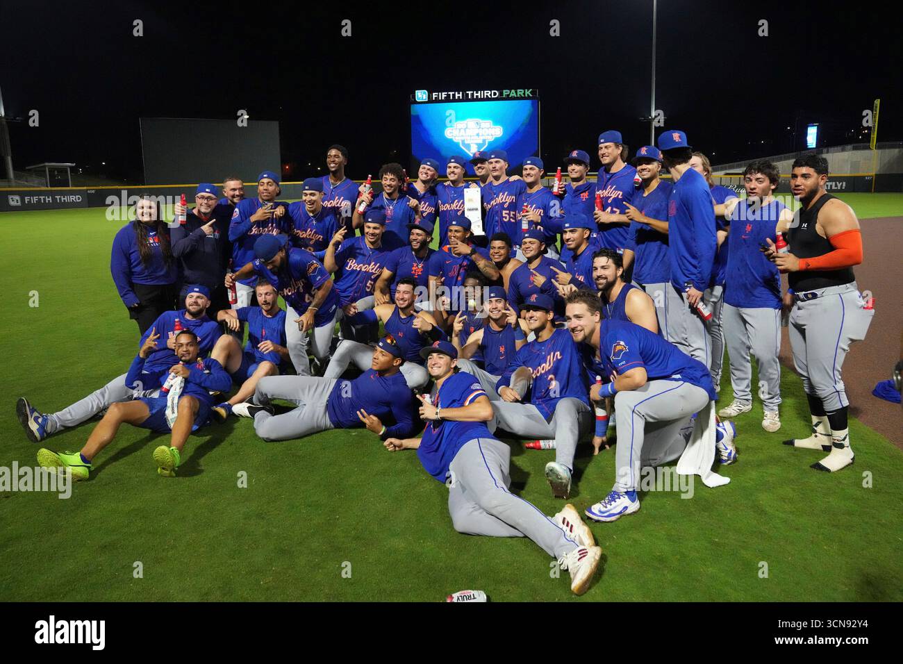 Brooklyn Cyclones Players Celebrate Winning The South Atlantic League