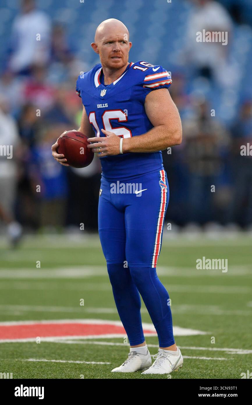 Buffalo Bills punter Cameron Johnston (16) warms up before an NFL ...