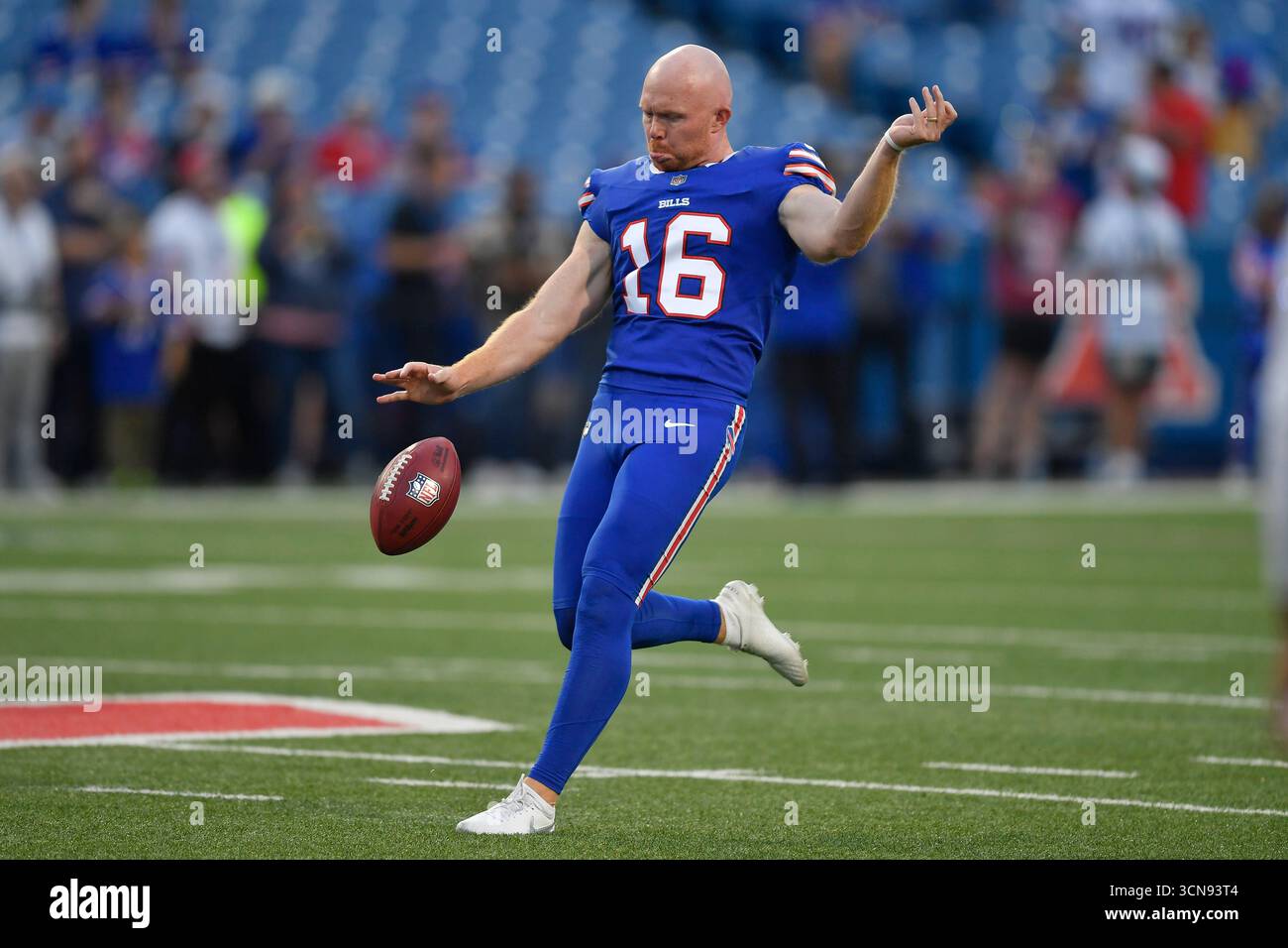 Buffalo Bills punter Cameron Johnston (16) warms up before an NFL ...