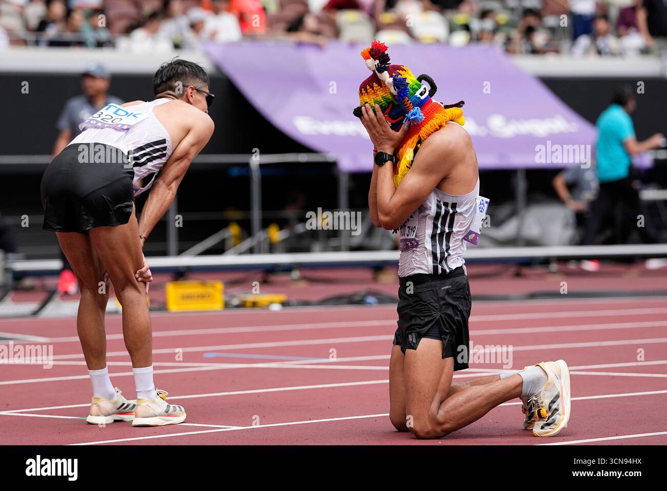 Ecuador's David Hurtado and Jordy Rafael Jimenez Arrobo, left, reacts ...