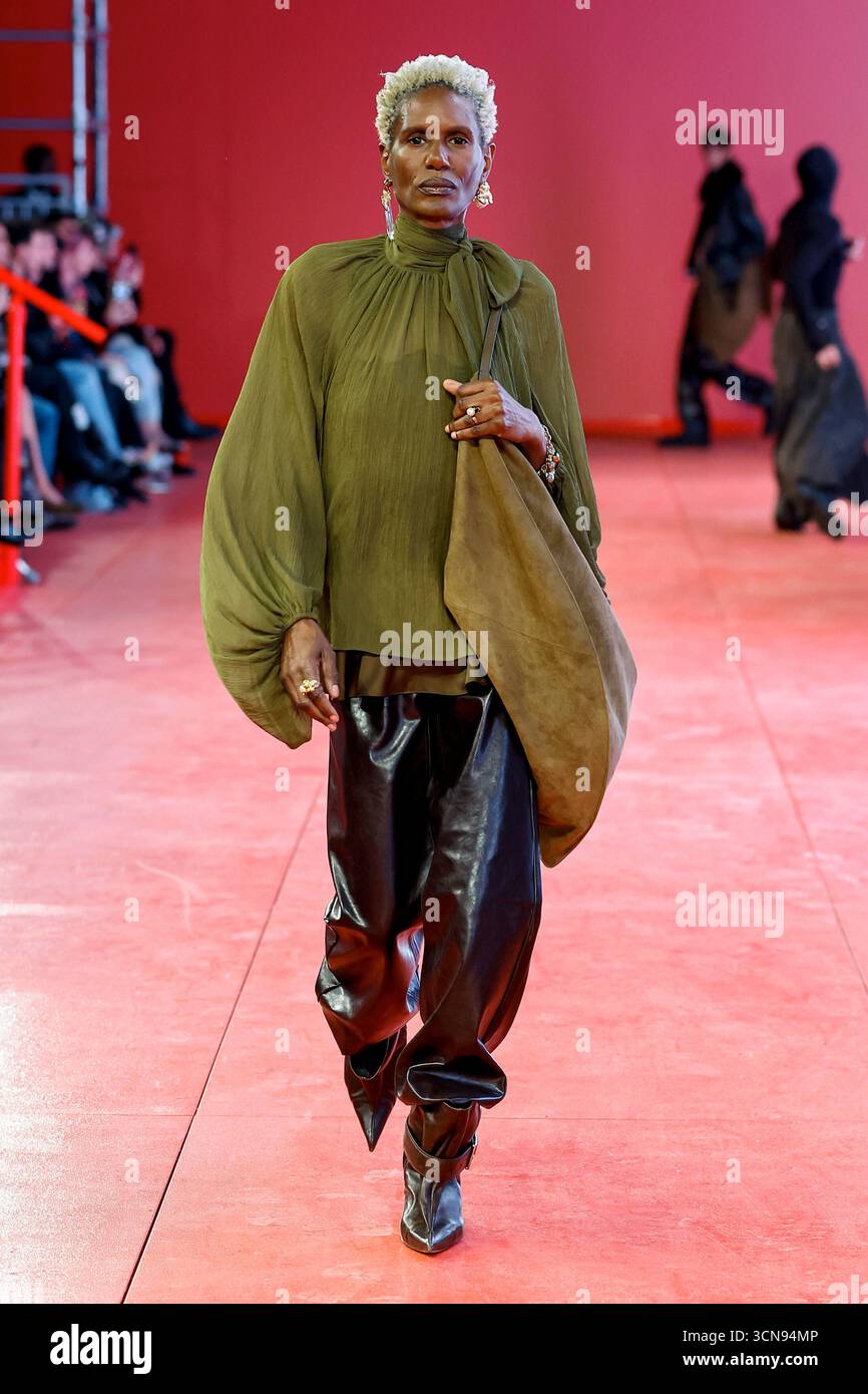 H&M Spring-Summer 2026 runway during London Fashion Week on September ...