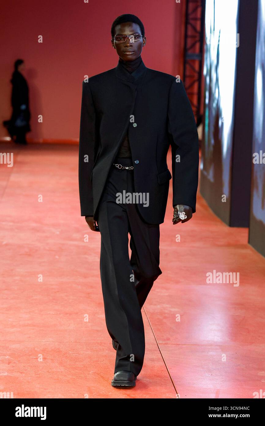 H&M Spring-Summer 2026 runway during London Fashion Week on September ...