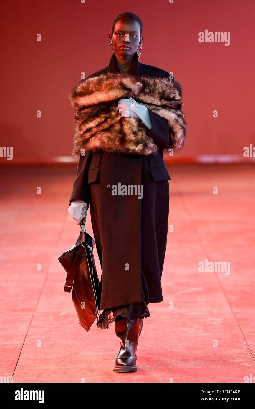 H&M Spring-Summer 2026 runway during London Fashion Week on September ...