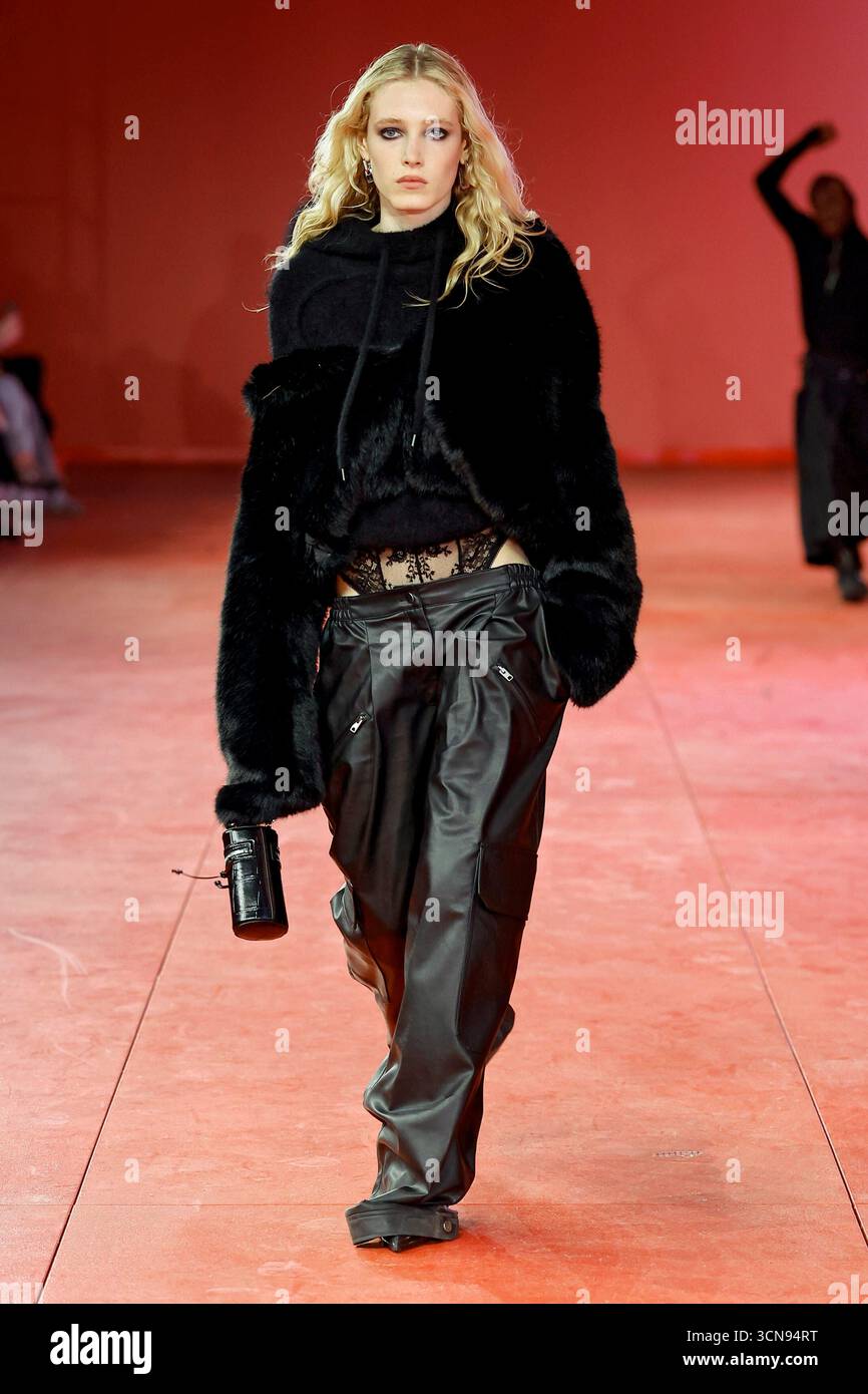 H&M Spring-Summer 2026 runway during London Fashion Week on September ...