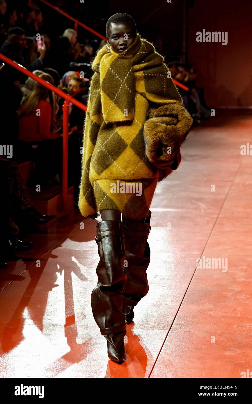 H&M Spring-Summer 2026 runway during London Fashion Week on September ...