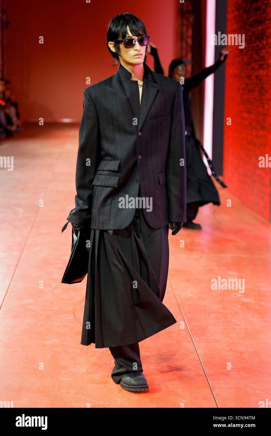 H&M Spring-Summer 2026 runway during London Fashion Week on September ...