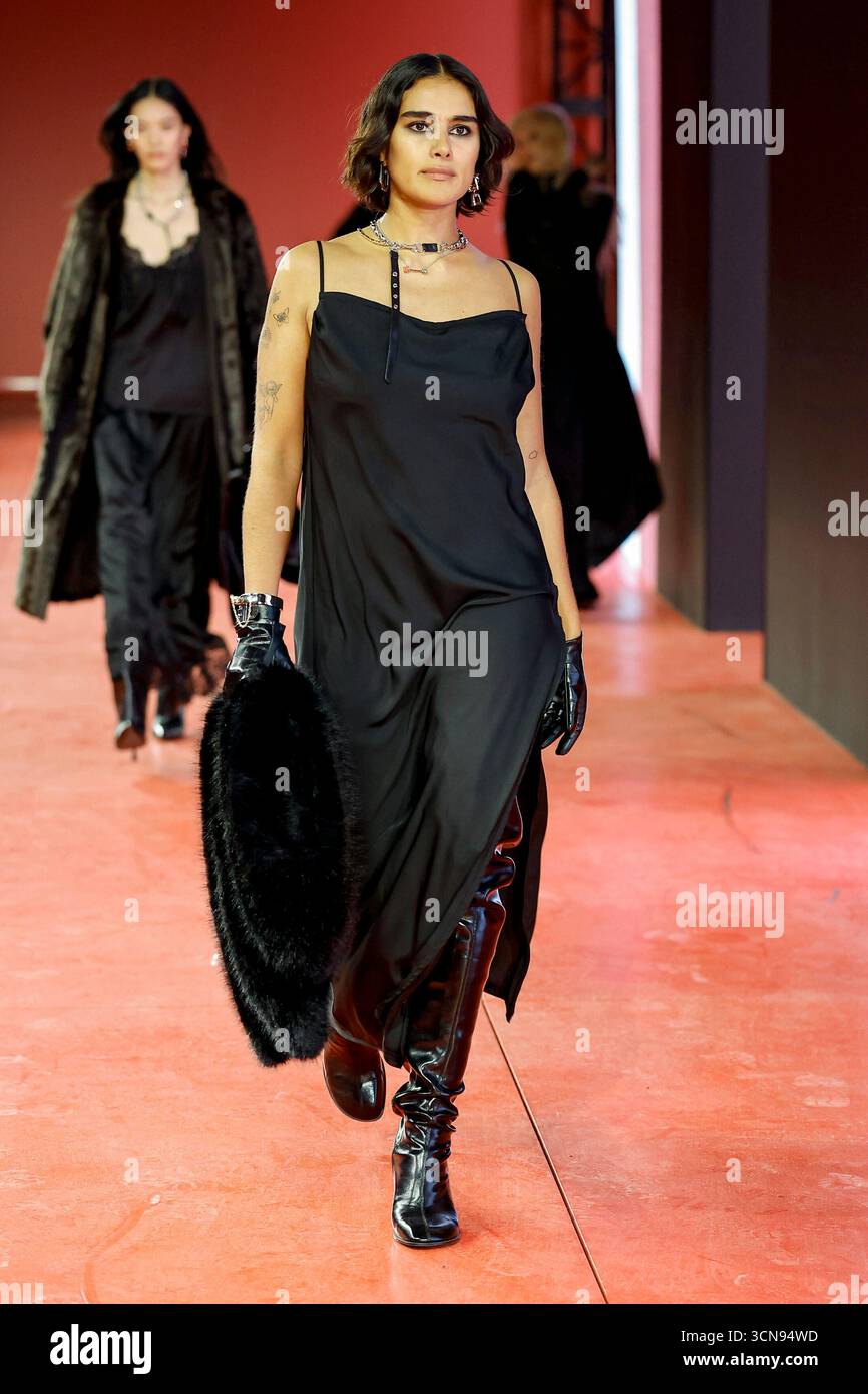 H&M Spring-Summer 2026 runway during London Fashion Week on September ...