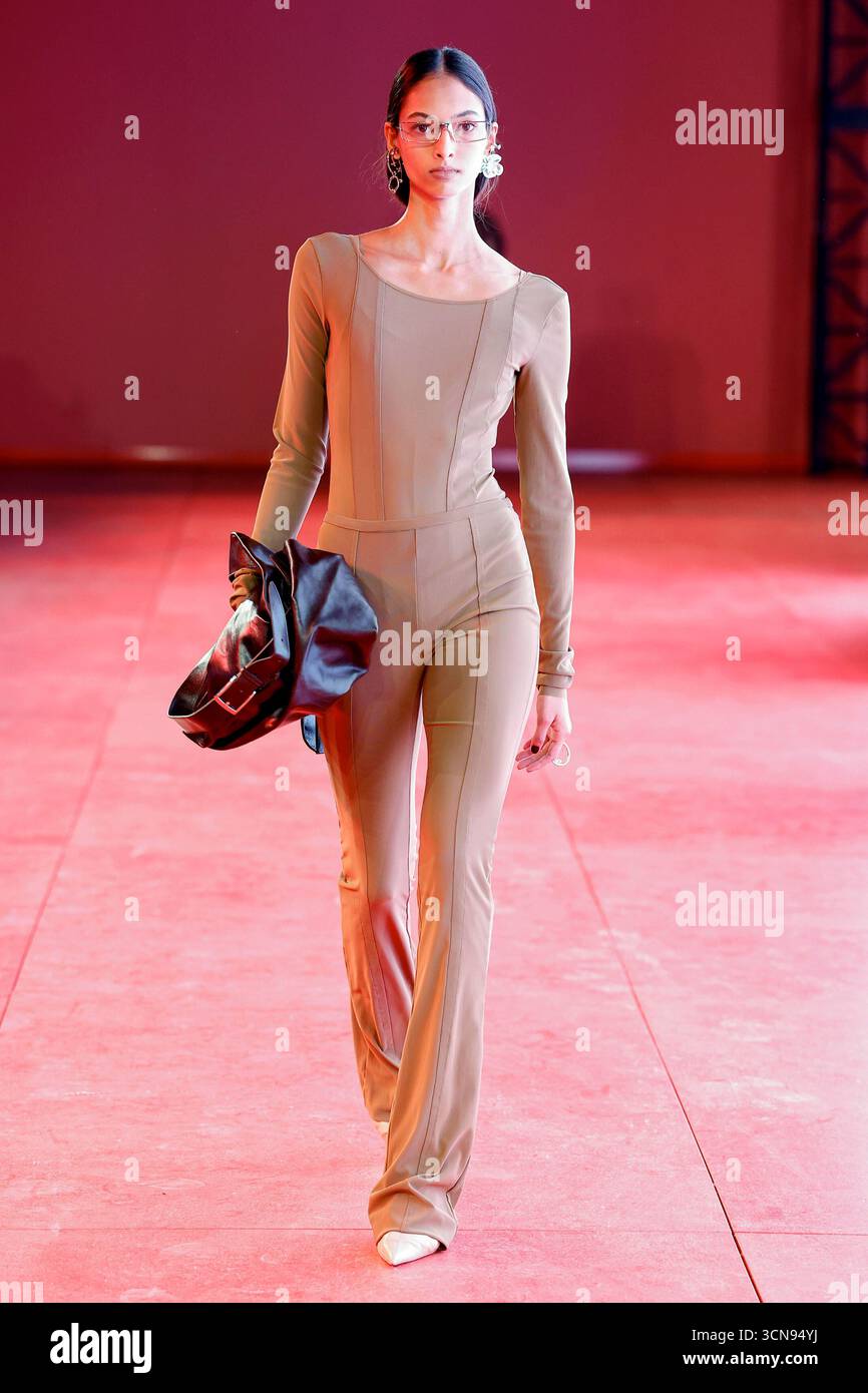 H&M Spring-Summer 2026 runway during London Fashion Week on September ...
