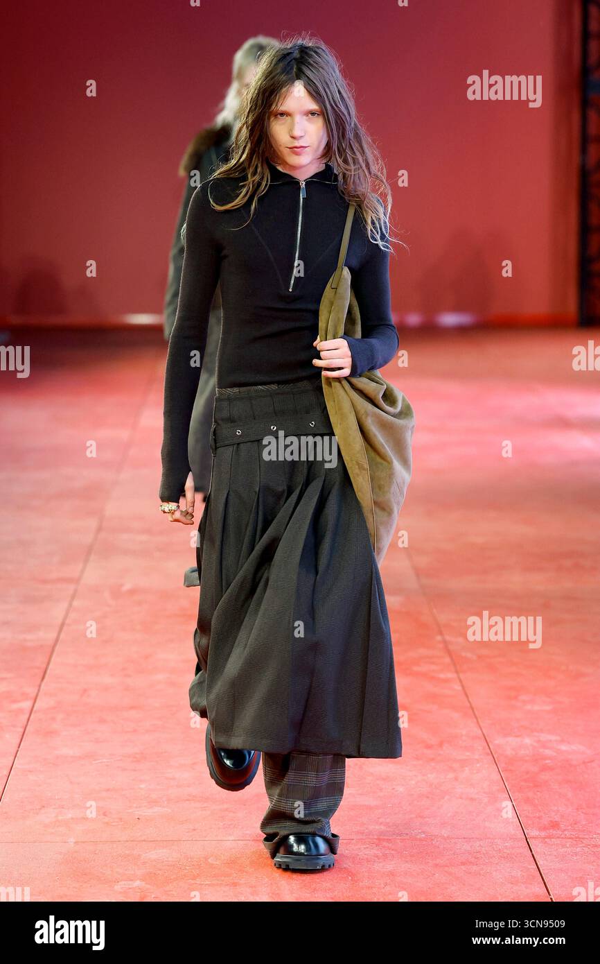 H&M Spring-Summer 2026 runway during London Fashion Week on September ...