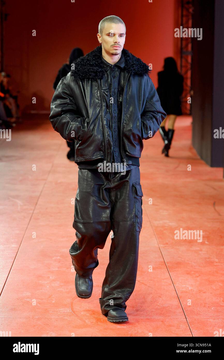H&M Spring-Summer 2026 runway during London Fashion Week on September ...