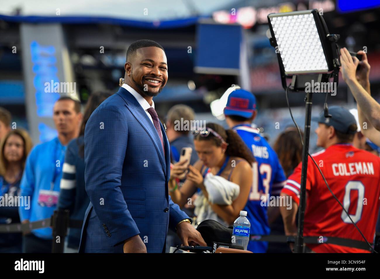 NFL Network reporter Cameron Wolfe reports from the sideline before an ...