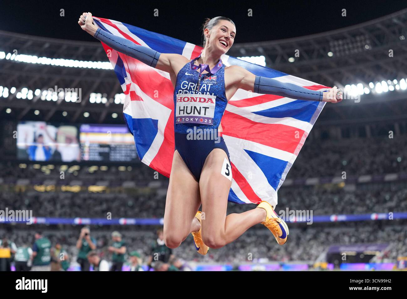 Amy hunt great britain hi-res stock photography and images - Alamy