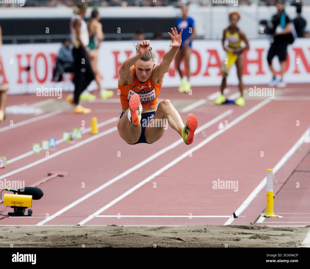 Sofie Dokter of the Netherlands competing in the Women's Heptathlon ...