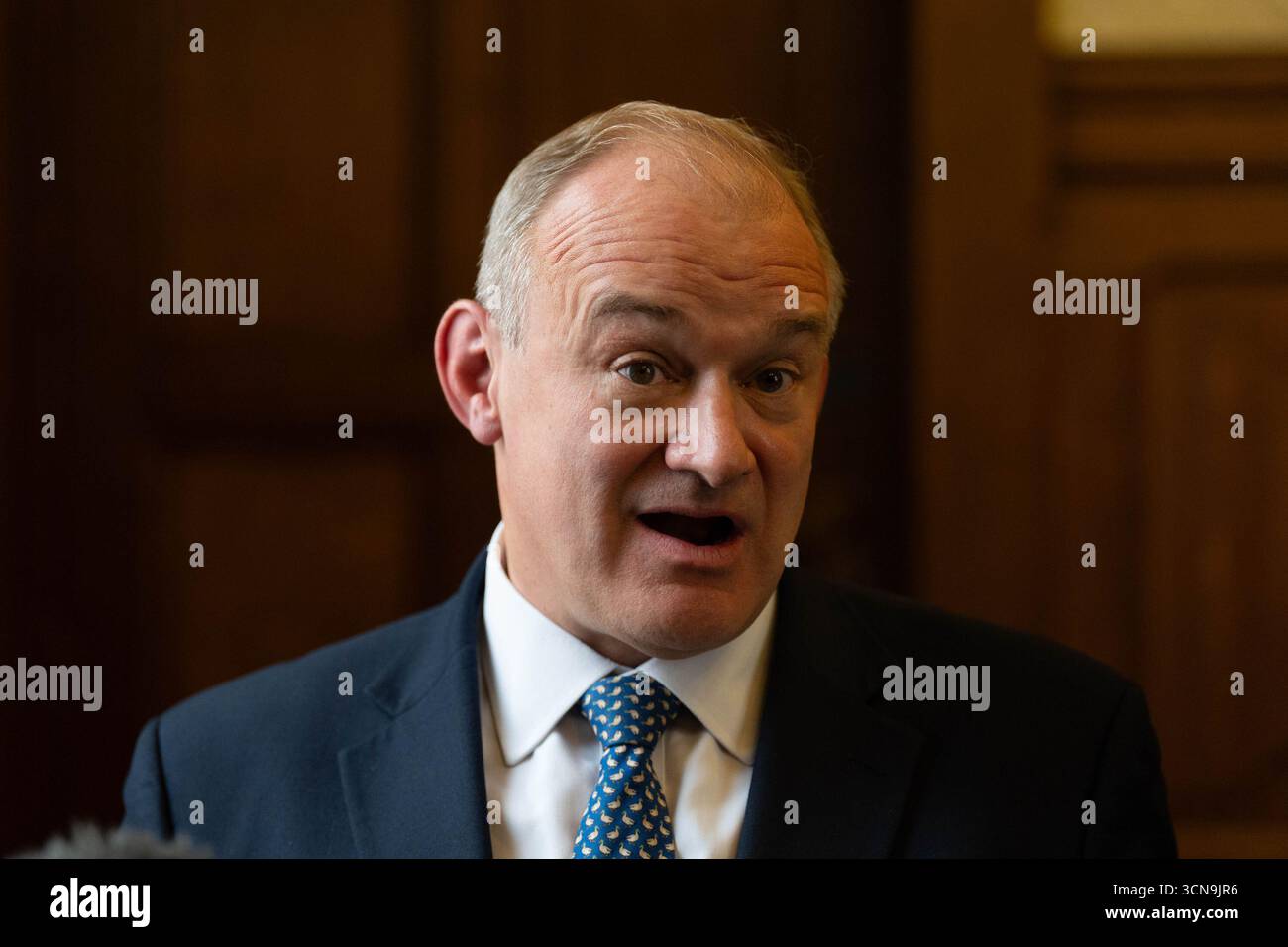 Ed davey conference 2025 hi-res stock photography and images - Alamy