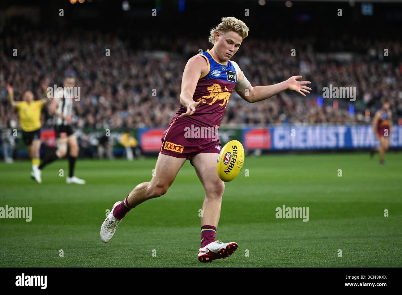 Levi Ashcroft of the Lions during the AFL Preliminary Final match ...