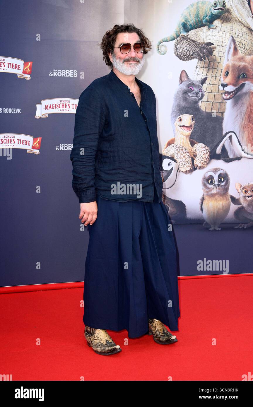 Heiko Pinkowski bei der Premiere des Kinofilms Die Schule der magischen ...
