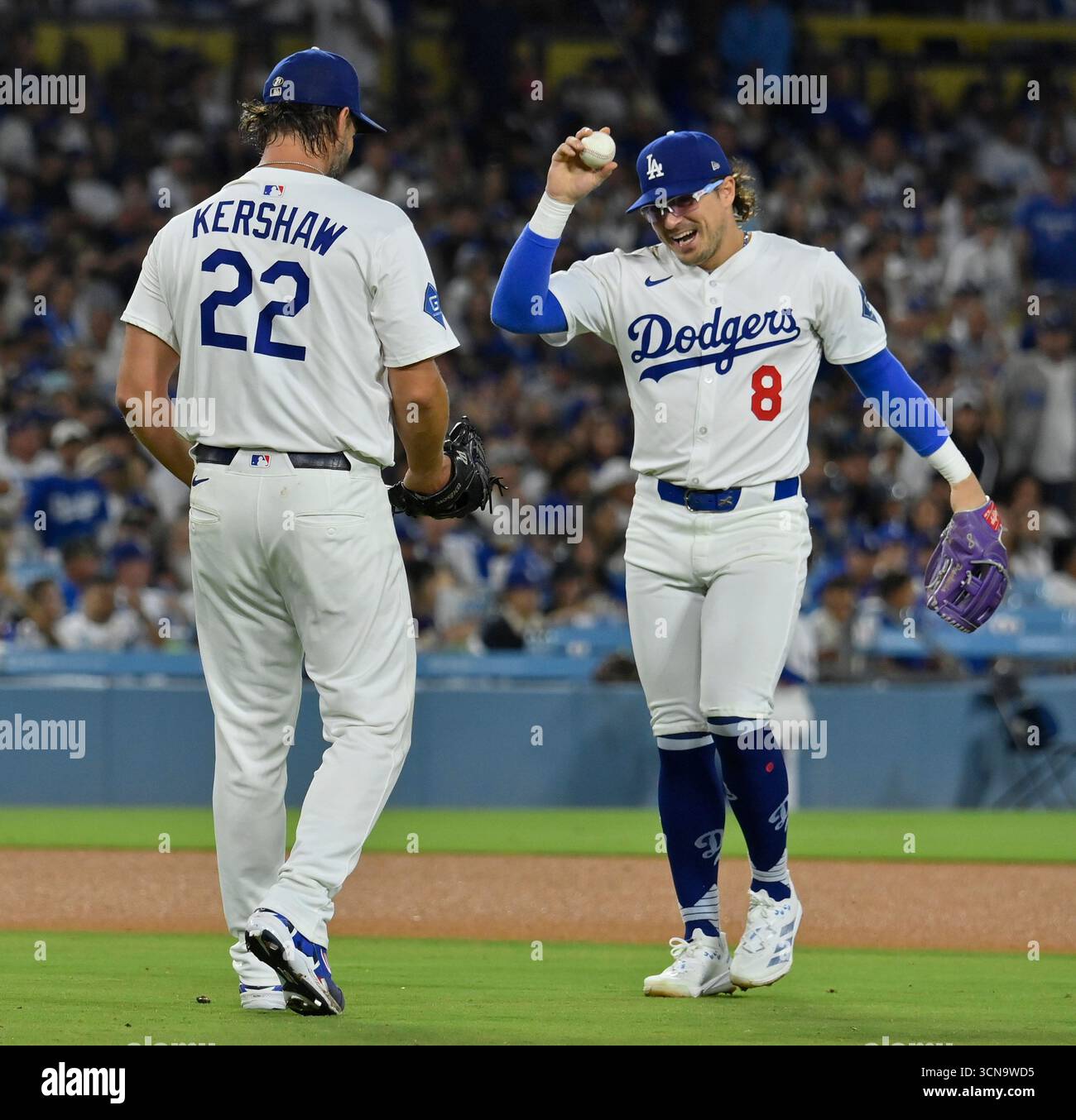 Los Angeles starting pitcher Clayton Kershaw celebrates with Kike ...