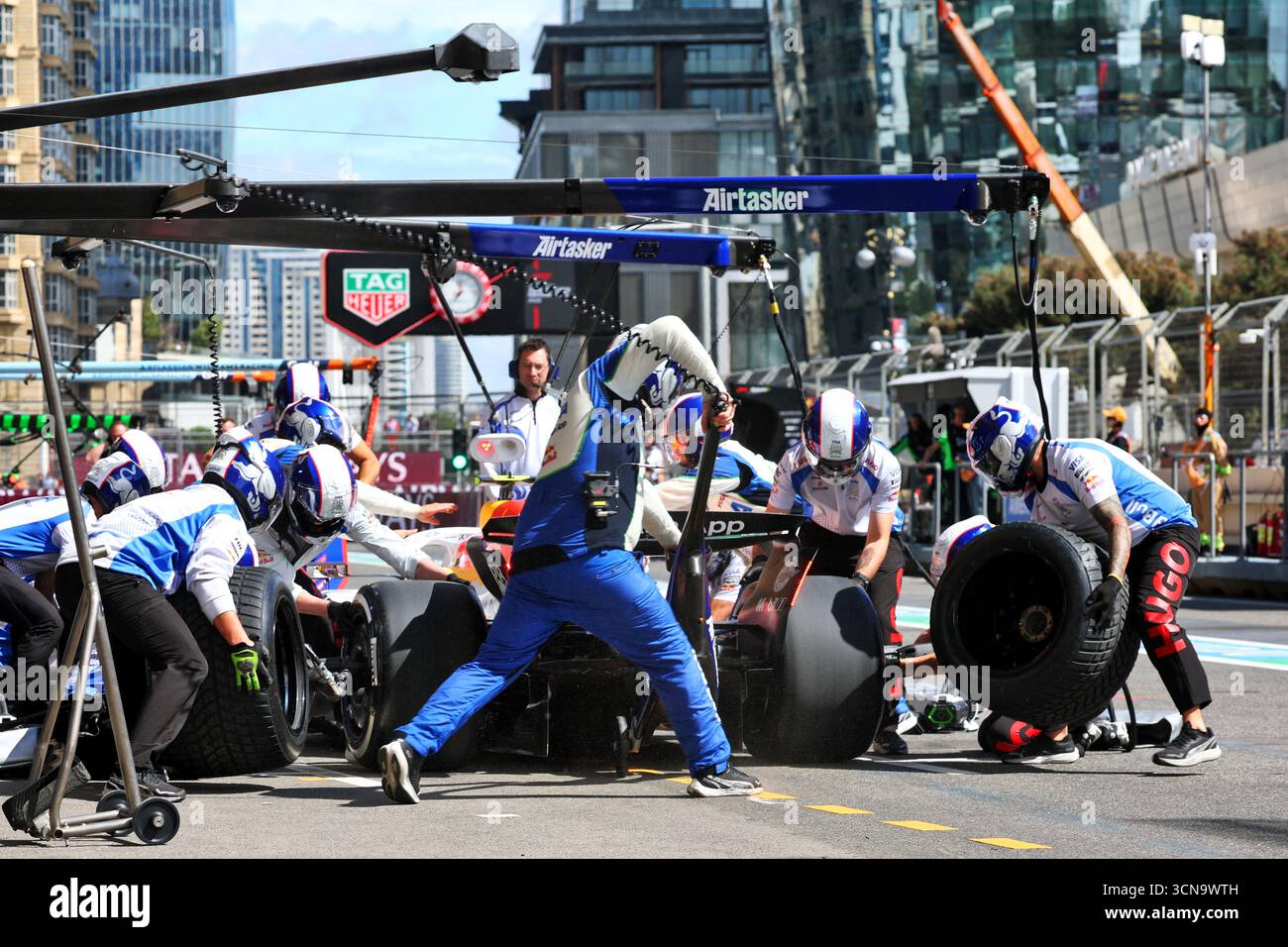 Liam Lawson (NZL) Racing Bulls VCARB 02 makes a pit stop. 20.09.2025 ...