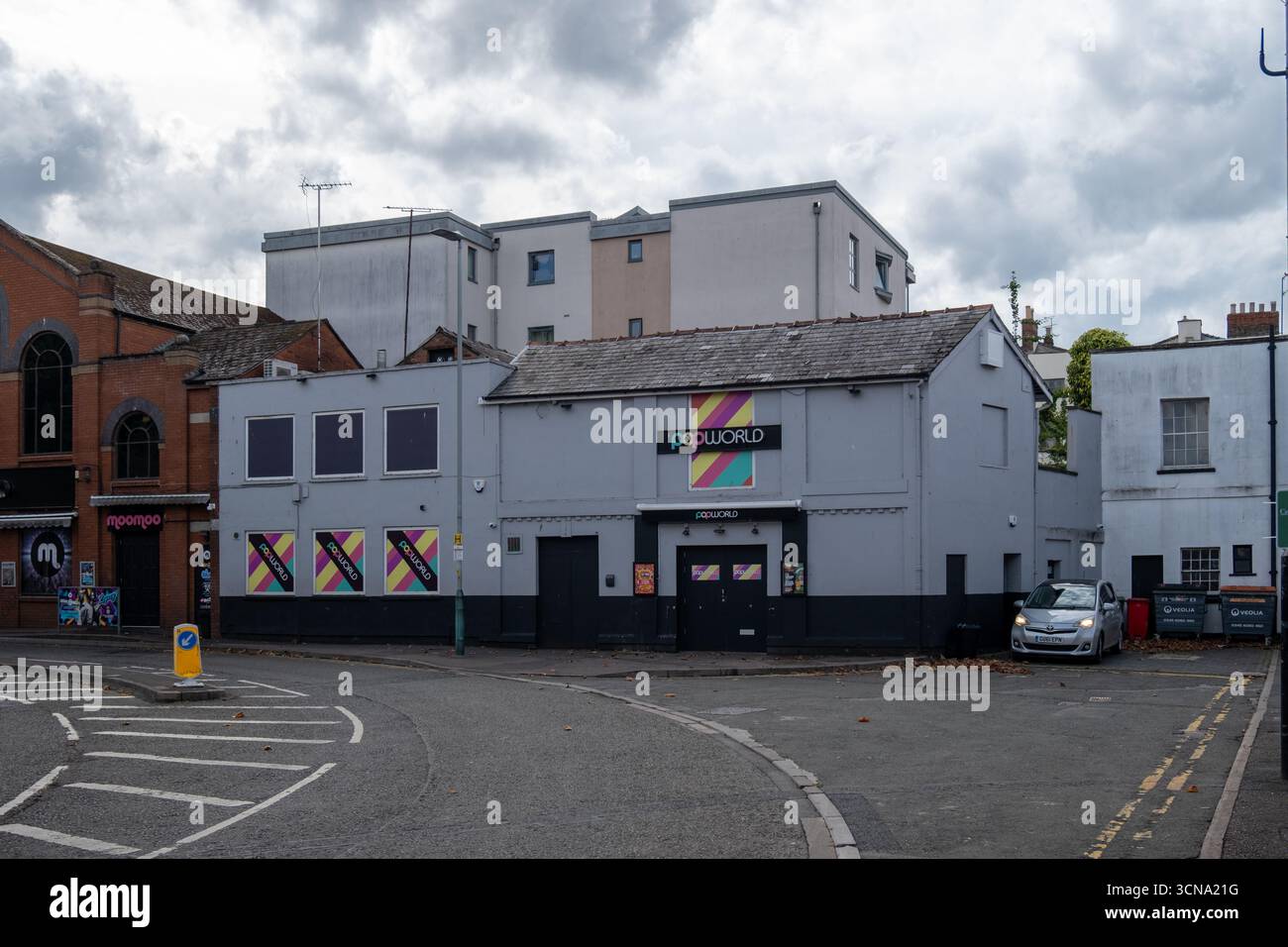 Popworld nightclub hi-res stock photography and images - Alamy