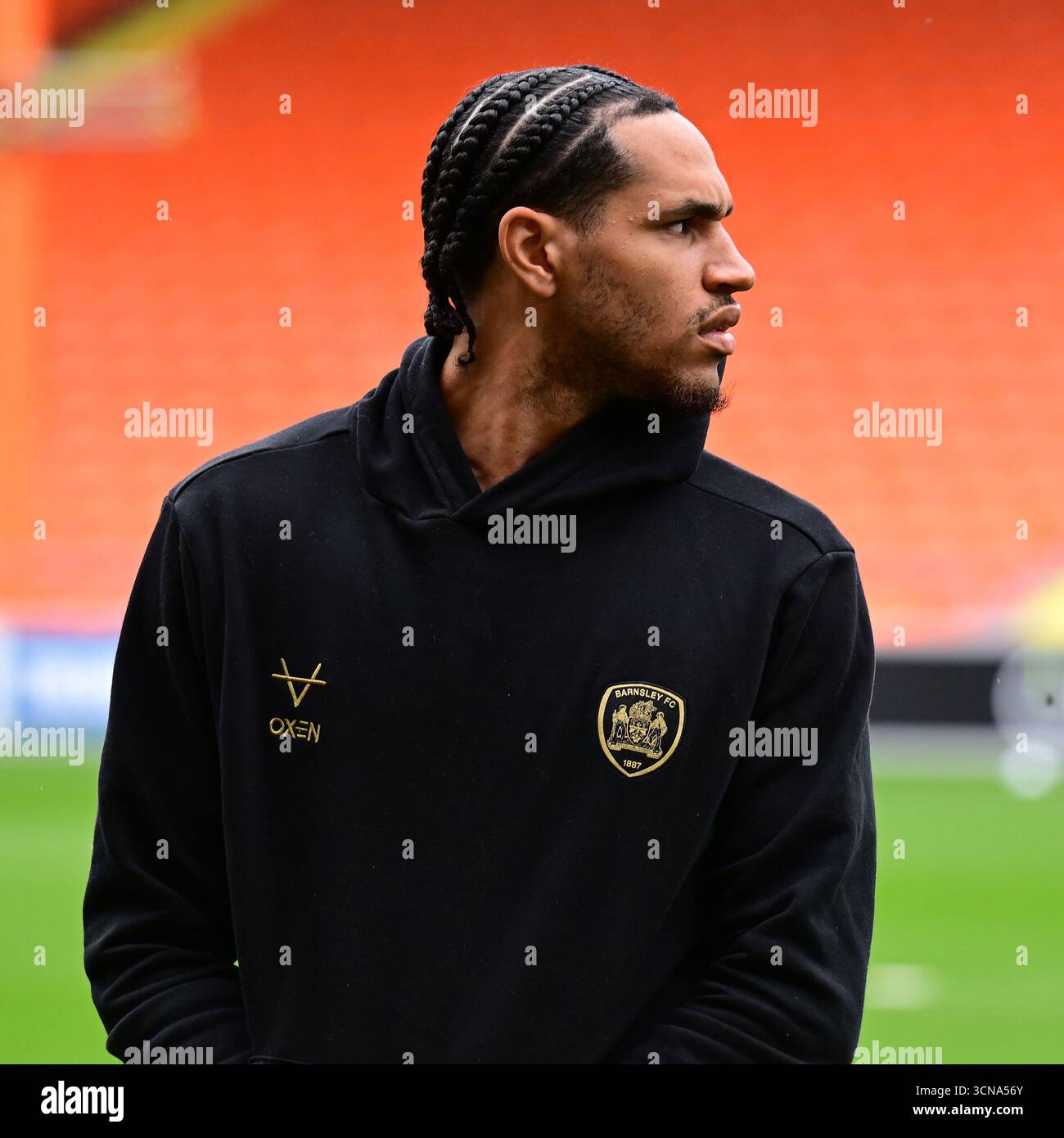 Barnsley's Jon Russell before the match between Blackpool and Barnsley ...