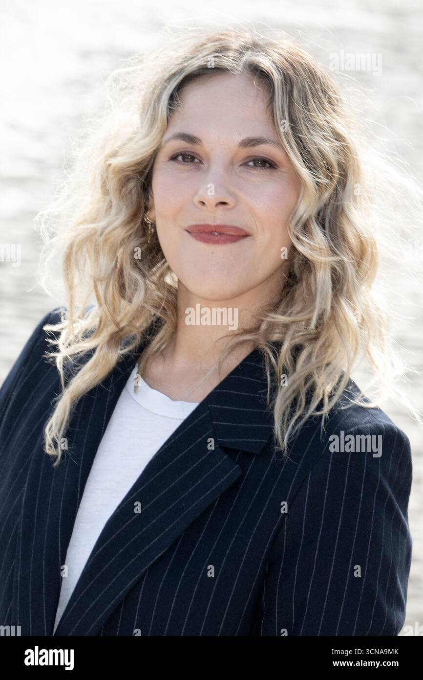 Alysson Paradis attends the Je Sais Pas photocall during the 27th La Rochelle Fiction Festival ...