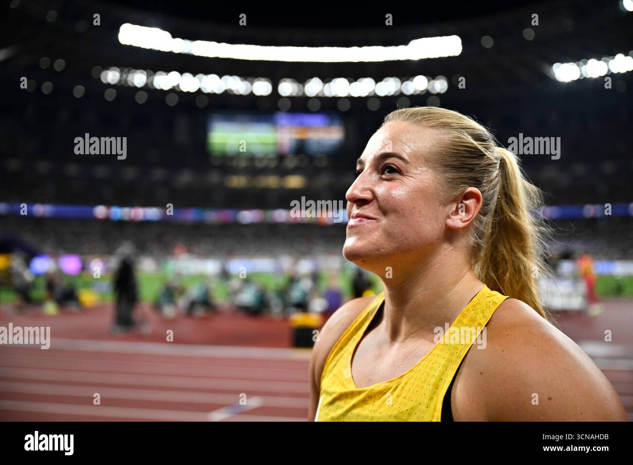 TOKYO, JAPAN 20250920Sweden's Fanny Roos in the shot put final during ...