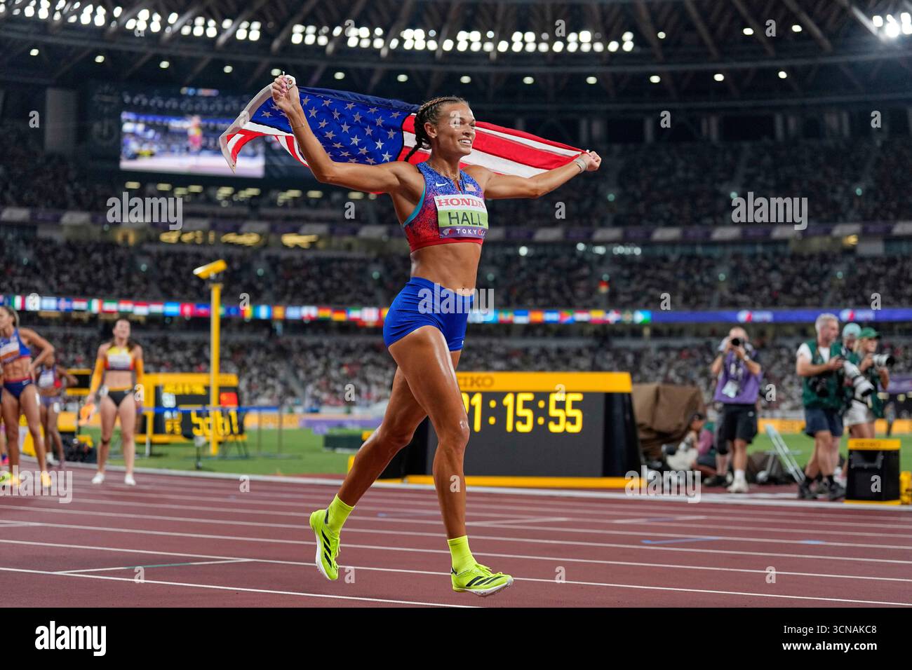 United States' Anna Hall celebrates after wining the gold in the ...