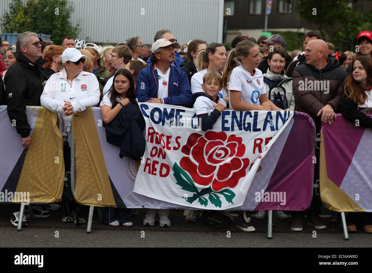 Bristol, United Kingdom. Sat 20th Sept 2025. Fans outside the stadium ...