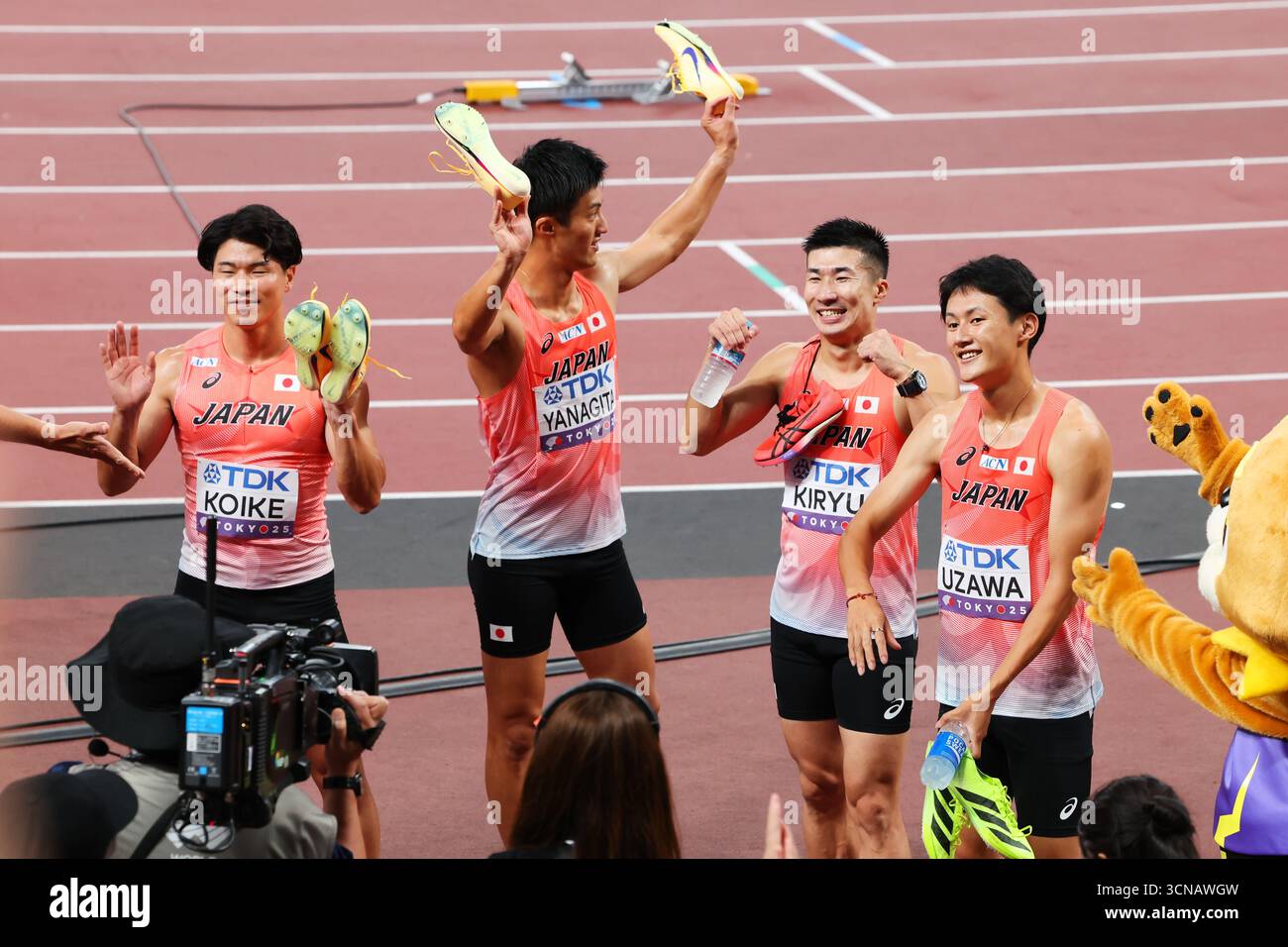 Yuki Koike, Hiroki Yanagita, Yoshihide Kiryu, Towa Uzawa (JPN ...