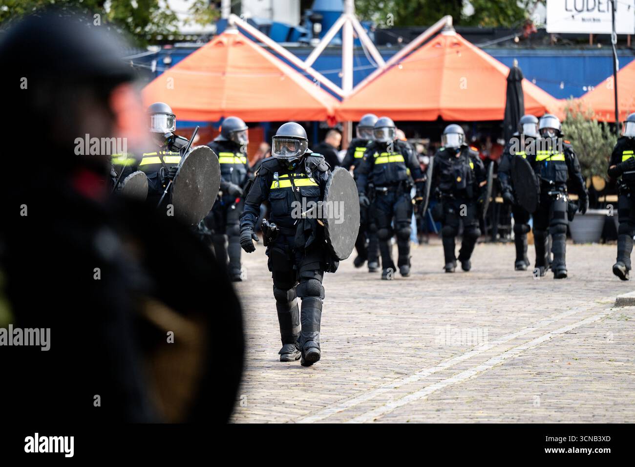 THE HAGUE - Police on the square in front of the Binnenhof during a ...