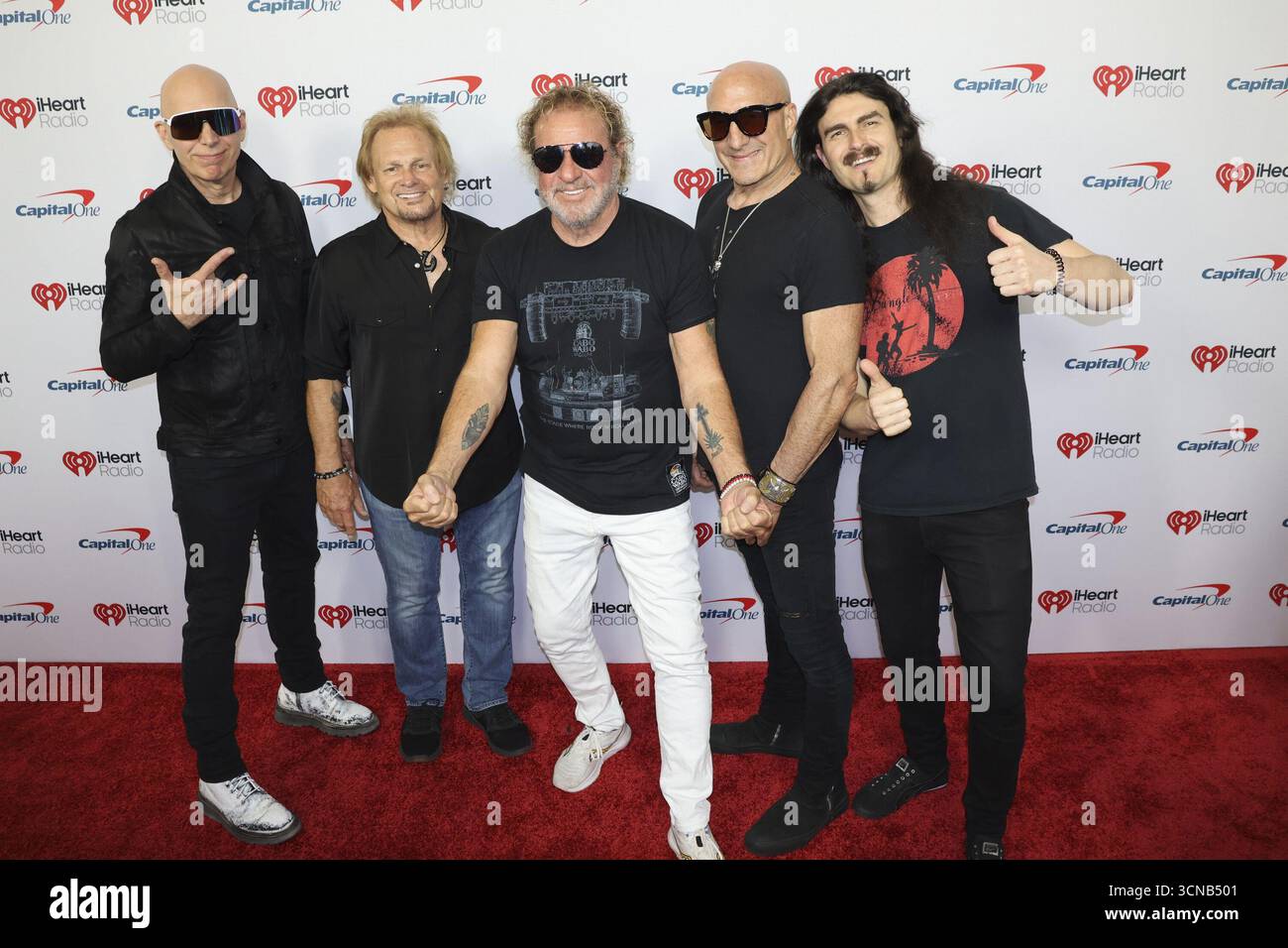 Joe Satriani, Rai Thistlethwayte, Kenny Aronoff, Sammy Hagar, Michael ...