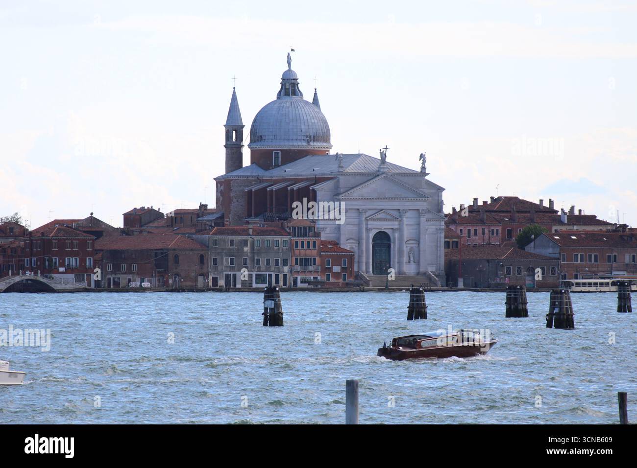 Il redentore in venice hi-res stock photography and images - Alamy