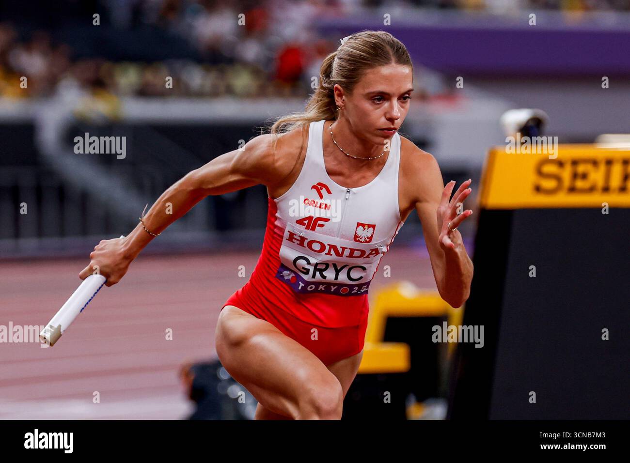 Anna Gryc of Poland during the Women's 4x400 Metres Relay during World ...