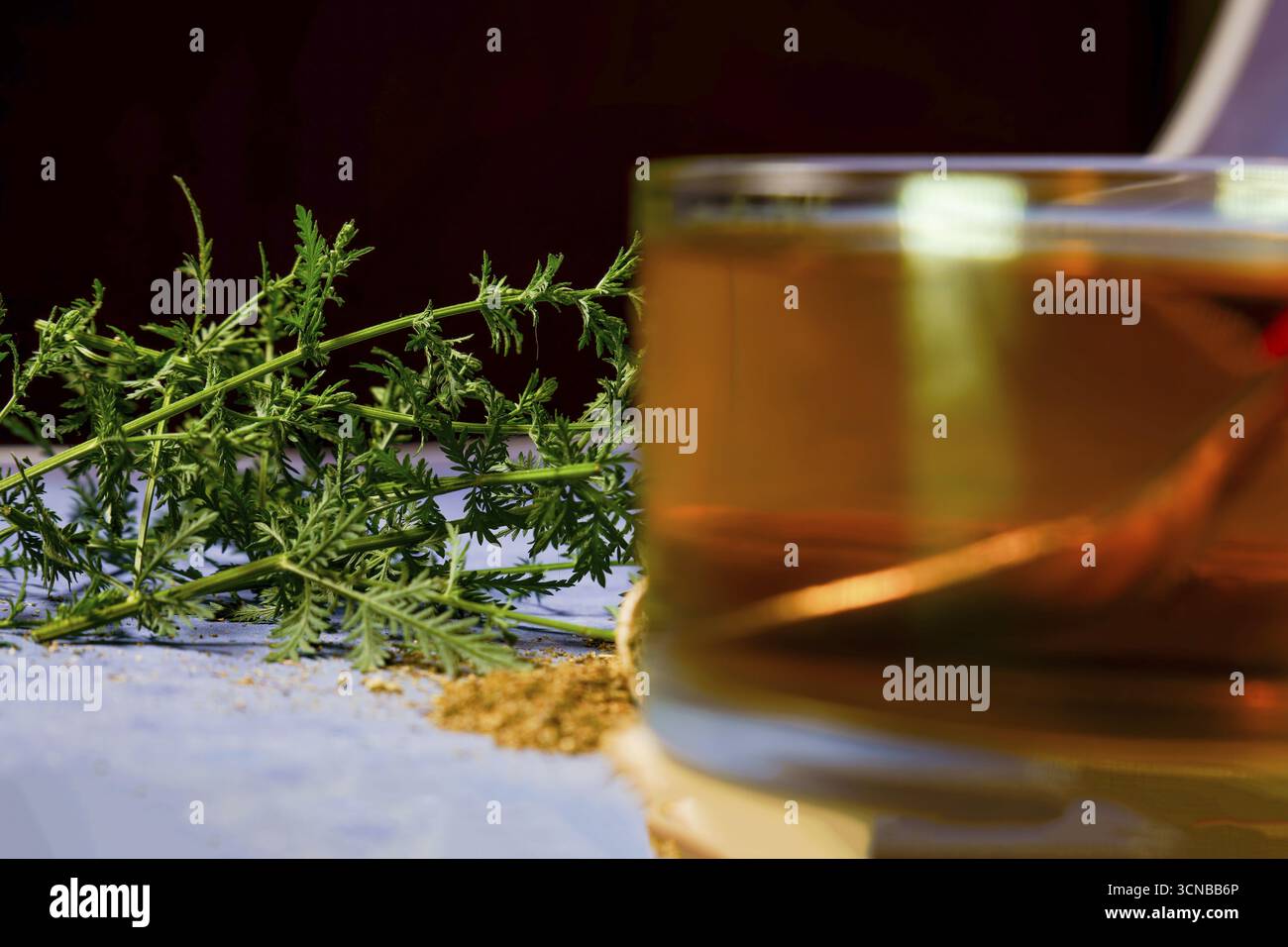 Dried artemisia annua leaves hi-res stock photography and images - Alamy